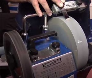 Tormek Vs. Grizzly Wet Grinder (2025): Which Sharpener To Choose?