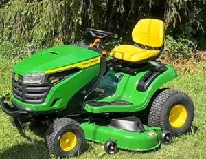 John Deere S140 Lawn Tractor Reviews: Is It Worth It?