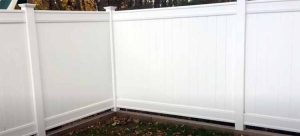 Lowe’s Fence Installation Reviews From Experience: Is It Worth It?