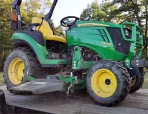John Deere 2025R Vs. 1025R: A Head-To-Head Comparison